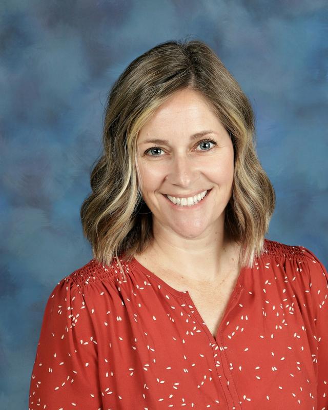 Staff - STONE SPRING ELEMENTARY SCHOOL